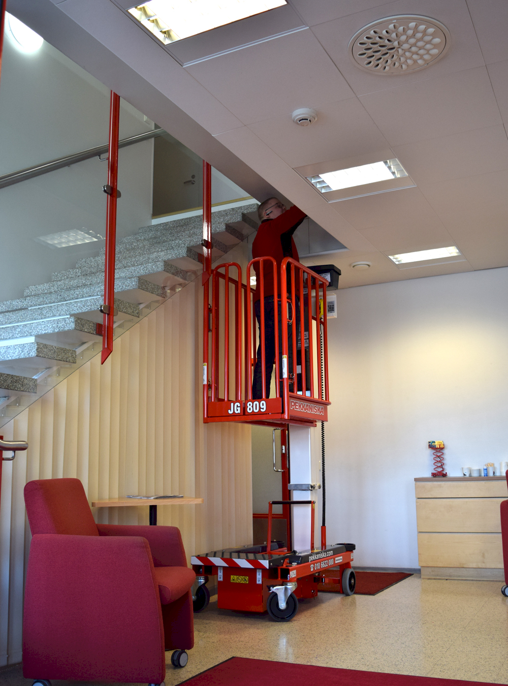 JLG Nano 35 (pushable) | Pekkaniska